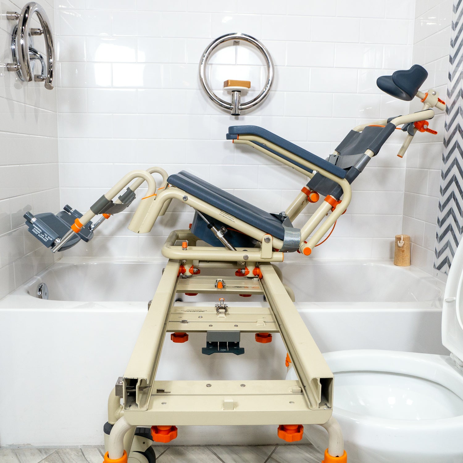 SB2T Tub Buddy with Tilt-ShowerBuddy SB2T - Tub Buddy with Tilt (Open ...